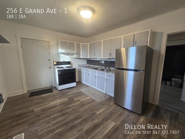 1 BR, 1 BA Apartment 256 E Grand Ave, Fox Lake, IL 60020