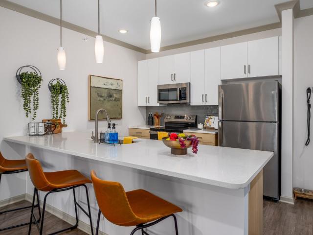 1 BR, 1 BA Apartment 25 Northeast Tudor Road Unit 8204, Lees Summit, MO 64086