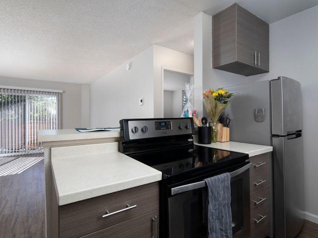 1 BR, 1 BA Apartment 2600 Kremeyer Circle Unit 25 02, Carlsbad, CA 92008
