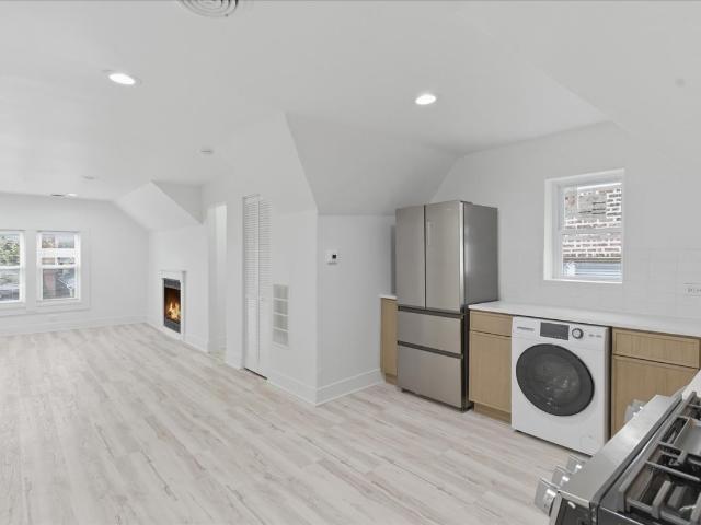 1 BR, 1 BA Apartment 2607 West Haddon, Chicago, IL 60622
