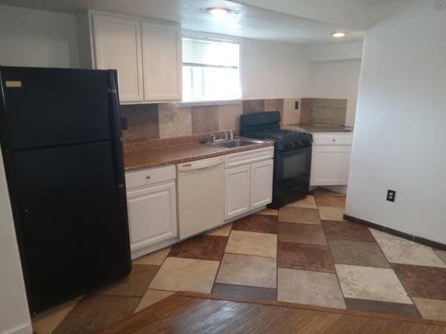 1 BR, 1 BA Apartment 260 W Antelope Dr, Clearfield, UT 84015