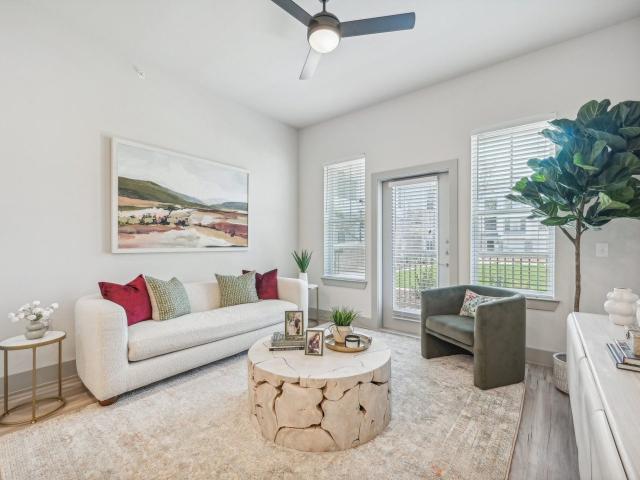 1 BR, 1 BA Apartment 260 Park Place Boulevard Unit 1222, Waxahachie, TX 75165