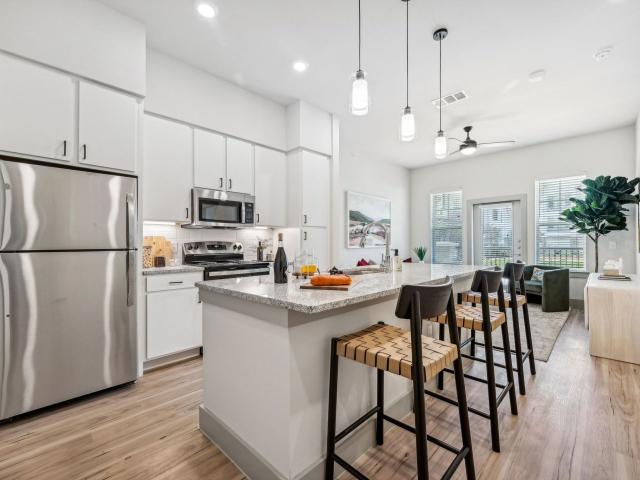 1 BR, 1 BA Apartment 260 Park Place Boulevard Unit 3108, Waxahachie, TX 75165