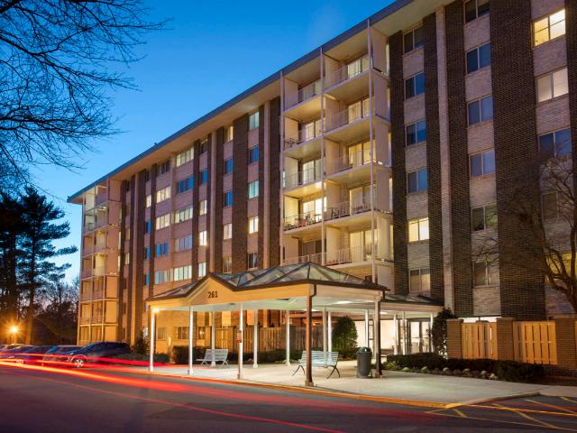 1 BR, 1 BA Apartment 261 Congressional Lane Unit 263 0003, Rockville, MD 20852