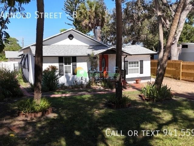 1 BR, 1 BA Apartment 2635 Arnold Street B, Sarasota, FL 34231