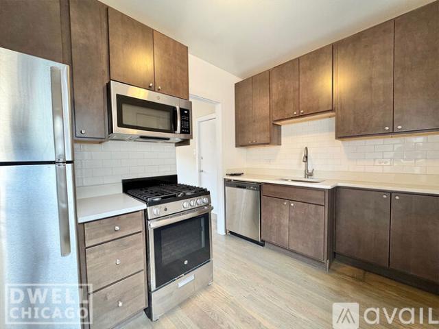 1 BR, 1 BA Apartment 2639 N Spaulding Ave, Unit 2645 1E, Chicago, IL 60647