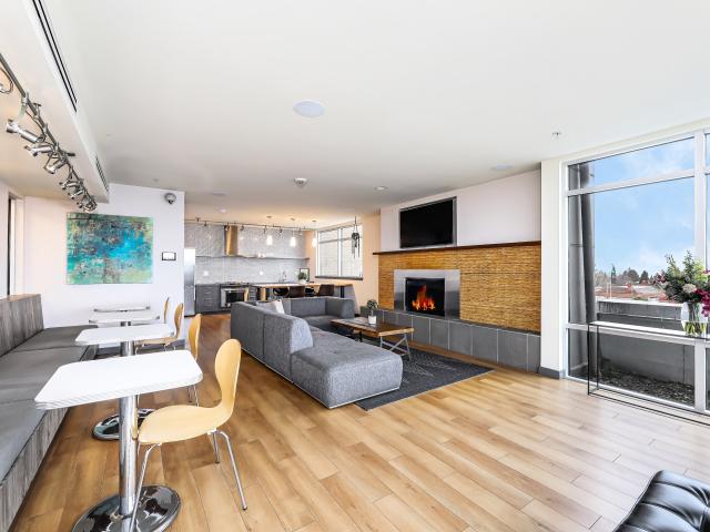 1 BR, 1 BA Apartment 2641 42nd Avenue Southwest Unit 0411, Seattle, WA 98116