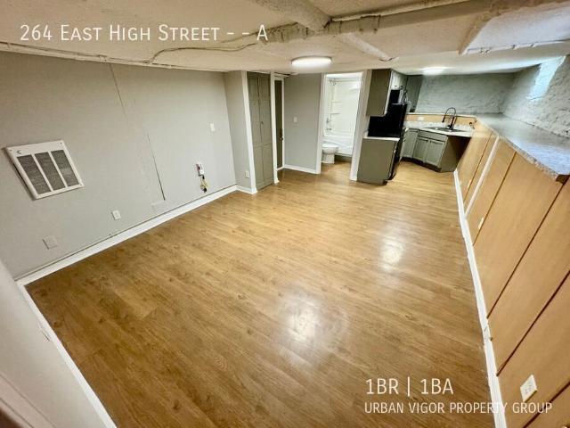 1 BR, 1 BA Apartment 264 East High Street, Lexington, KY 40507