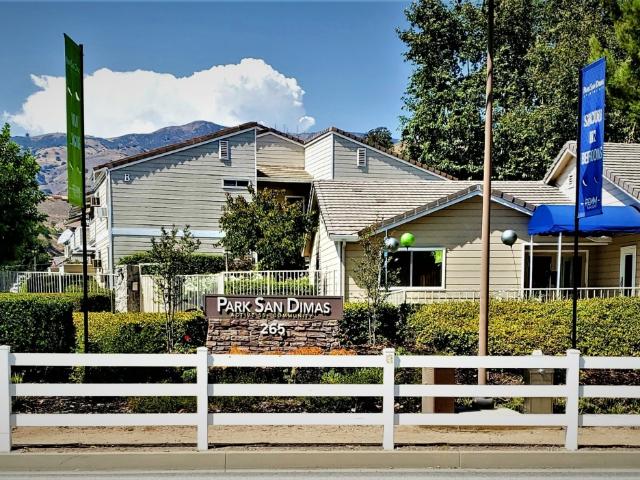 1 BR, 1 BA Apartment 265 West Foothill Boulevard Unit F204, Glendora, CA 91741