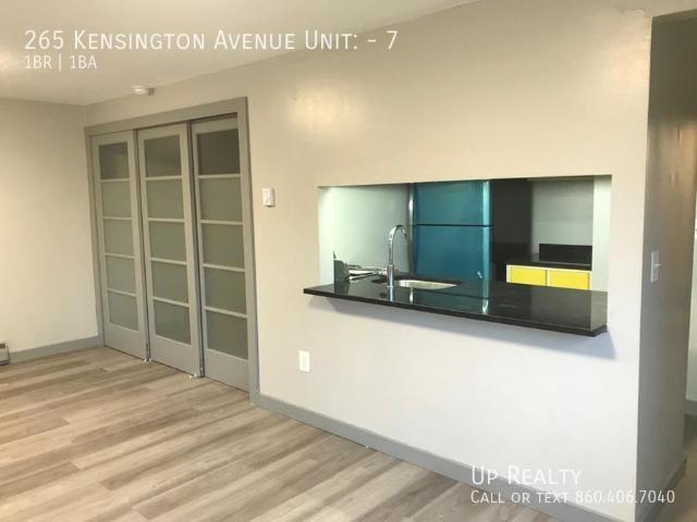 1 BR, 1 BA Apartment 265 Kensington Avenue Unit:, New Britain, CT 06051