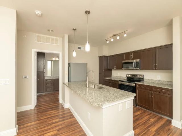 1 BR, 1 BA Apartment 2685 Old Alvin Rd Unit 1203, Pearland, TX 77581