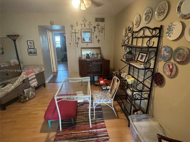1 BR, 1 BA Apartment 270 Layne Boulevard, Hallandale Beach, FL 33009