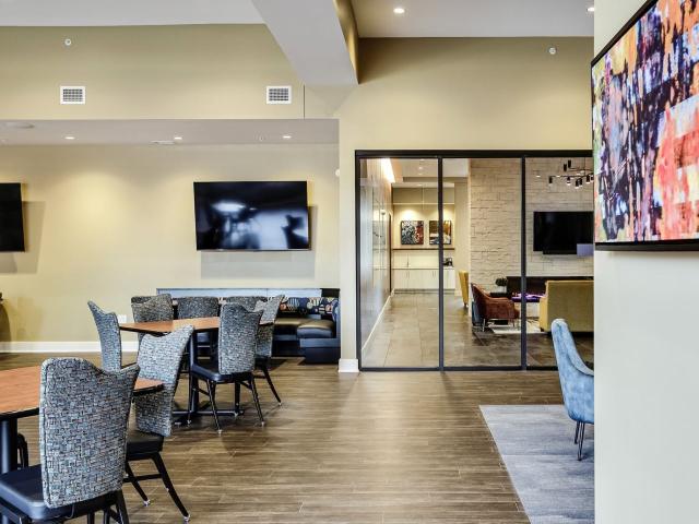 1 BR, 1 BA Apartment 2718 North 118th Street Unit 404, Omaha, NE 68164