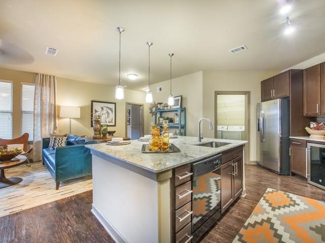 1 BR, 1 BA Apartment 2726 Mercedes Avenue Unit 1344, Fort Worth, TX 76107