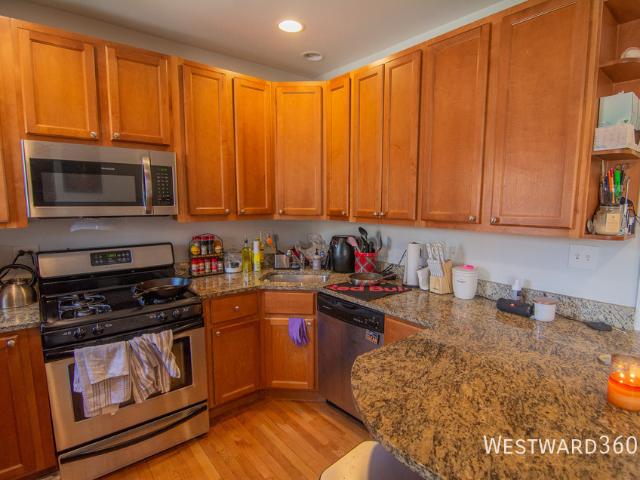 1 BR, 1 BA Apartment 2748 N Kostner, Chicago, IL 60639