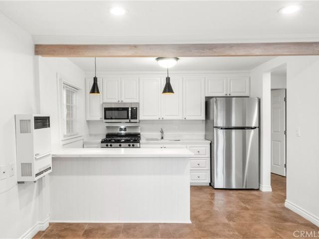 1 BR, 1 BA Apartment 274 Cliff Drive, Laguna Beach, CA 92651