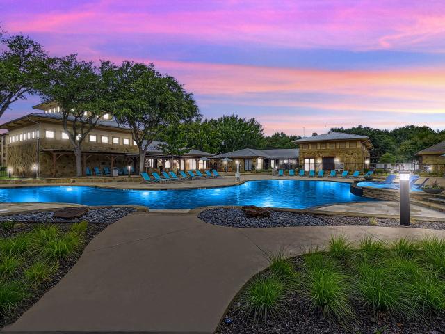 1 BR, 1 BA Apartment 2751 River Park Dr Unit 1215, Fort Worth, TX 76116