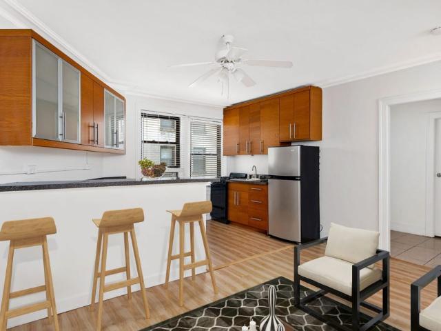 1 BR, 1 BA Apartment 2756 N Pine Grove Ave Unit 505, Chicago, IL 60614