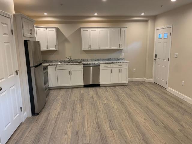 1 BR, 1 BA Apartment 275 Broadway street, Methuen, MA 01844