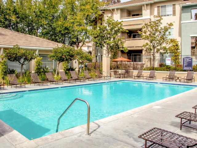 1 BR, 1 BA Apartment 27800 McBean Parkway Unit 263, Valencia, CA 91354