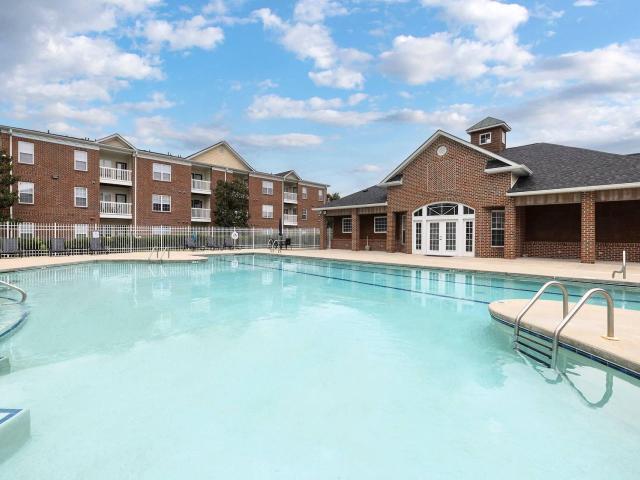 1 BR, 1 BA Apartment 2792 Stantonsburg Rd Unit 2740 1A, Greenville, NC 27834