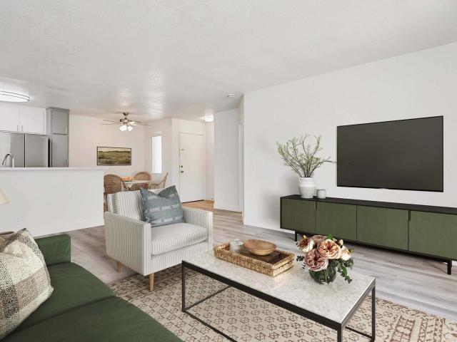 1 BR, 1 BA Apartment 27940 Solamint Road Unit 3 105, Canyon Country, CA 91387