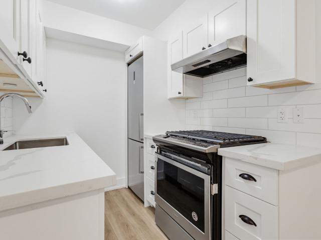 1 BR, 1 BA Apartment 27 Bold Street, Hamilton, ON L8P1T3