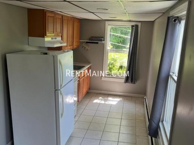 1 BR, 1 BA Apartment 27 Eastern Ave. Apt Augusta, ME 04330