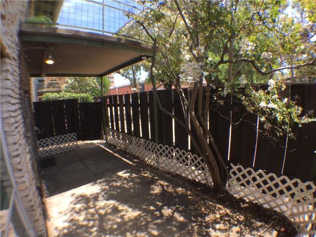 1 BR, 1 BA Apartment 2800 Cole Street, Austin, TX 78705