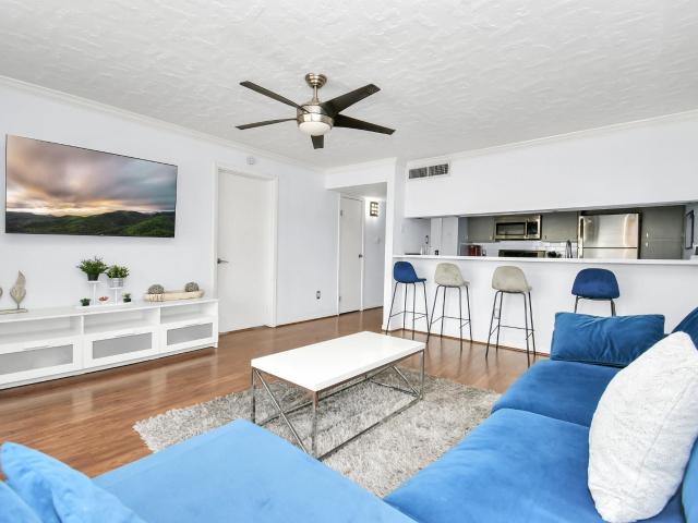 1 BR, 1 BA Apartment 2816 South Bartell Drive, Houston, TX 77054