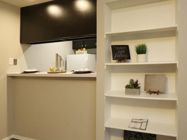 1 BR, 1 BA Apartment 2818 Lynnwood Dr, Arlington, TX 76013