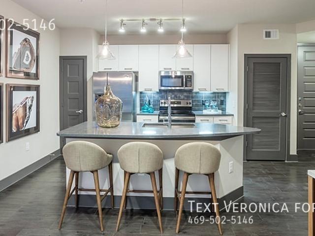 1 BR, 1 BA Apartment 2823 E Martin Luther King Blvd, Austin, TX 78702