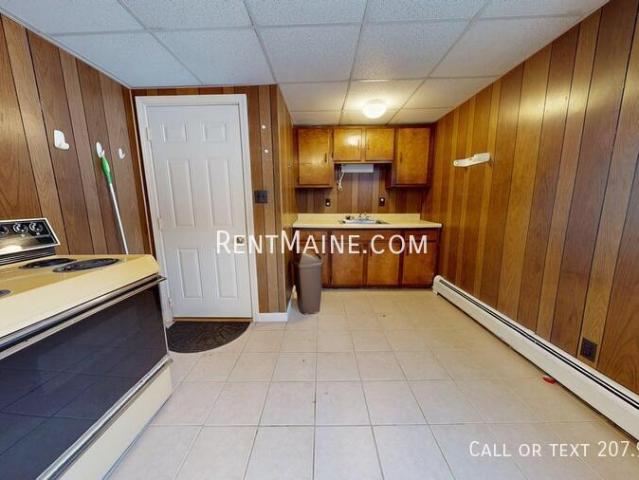 1 BR, 1 BA Apartment 282 Main St. Apt Waterville, ME 04901