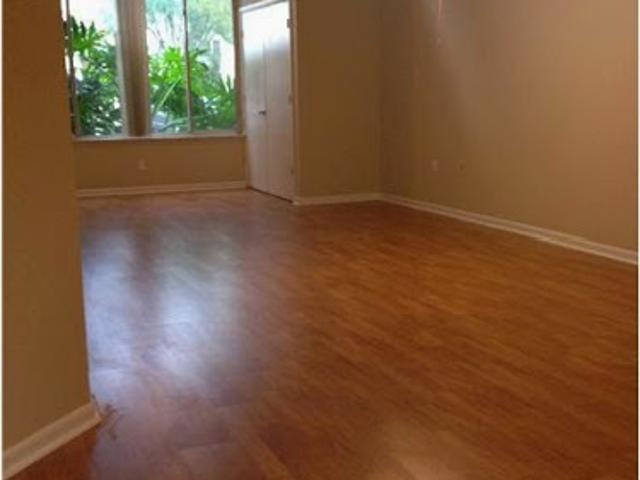 1 BR, 1 BA Apartment 2831 N Oakland Forest Dr, Oakland Park, FL 33309