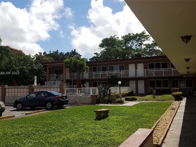 1 BR, 1 BA Apartment 2838 Madison St, Hollywood, FL 33020