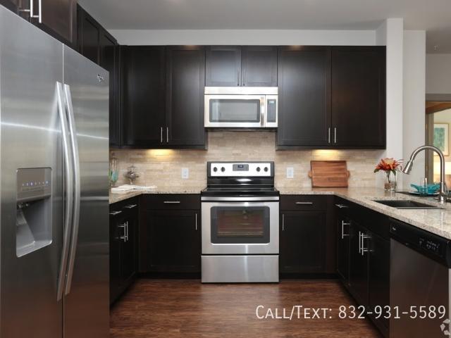 1 BR, 1 BA Apartment 28501 Birnham Woods Dr, Spring, TX 77386