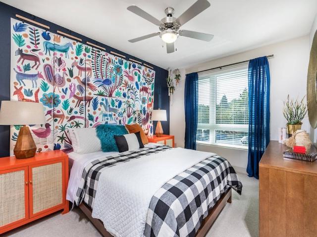 1 BR, 1 BA Apartment 2865 NE Sandy Blvd Unit 211, Portland, OR 97232