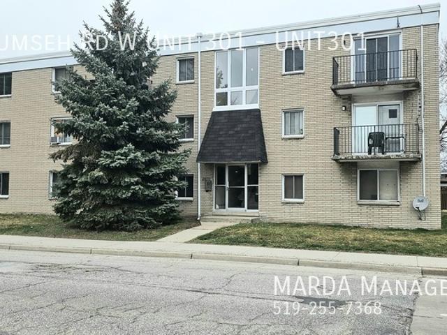 1 BR, 1 BA Apartment 2870 Tecumseh Rd W Unit 301, Windsor, ON N9C 2B4