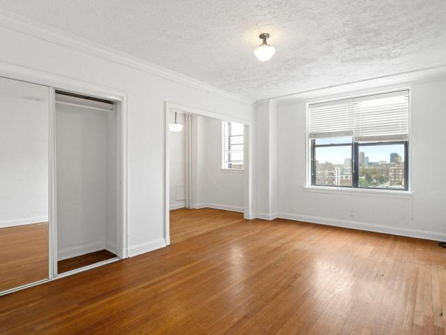 1 BR, 1 BA Apartment 28 East 16th Street, Indianapolis, IN 46202