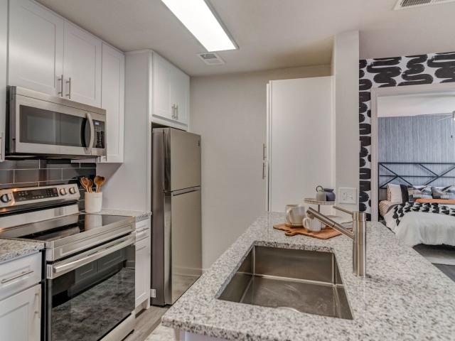 1 BR, 1 BA Apartment 2900 Harwood Rd Unit D306, Bedford, TX 76021