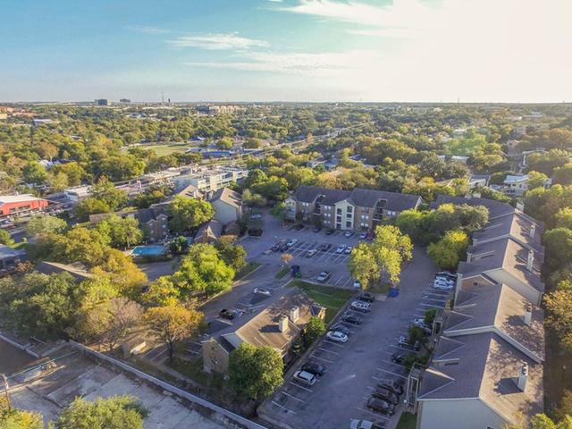1 BR, 1 BA Apartment 2900 South 1st Street Unit 414, Austin, TX 78704