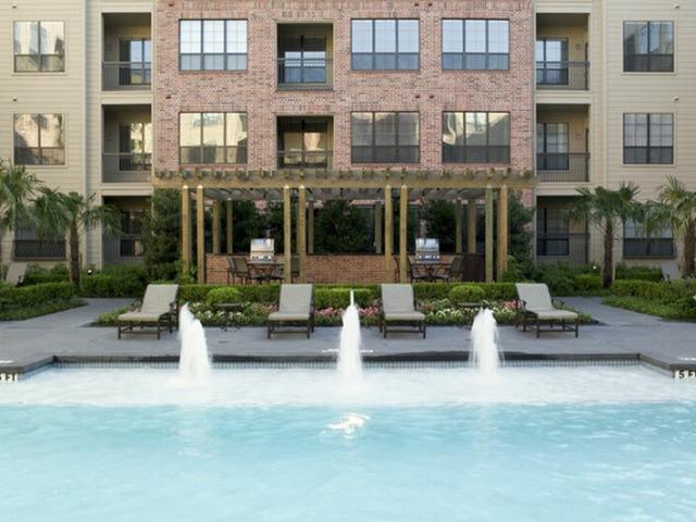 1 BR, 1 BA Apartment 2910 Milam Street Unit 407, Houston, TX 77006