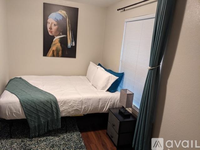 1 BR, 1 BA Apartment 2919 Allister Street, Unit Private Room, Dallas, TX 75229