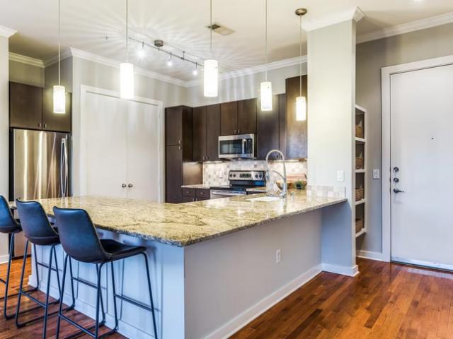 1 BR, 1 BA Apartment 2950 McKinney Ave, Dallas, TX 75204
