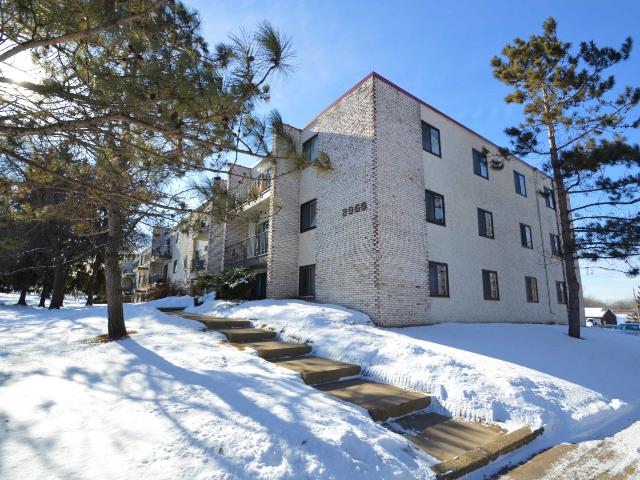 1 BR, 1 BA Apartment 2965 Country Drive Unit 2965 307, Saint Paul, MN 55117