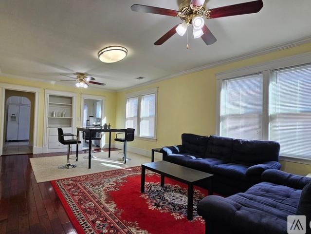 1 BR, 1 BA Apartment 29 Bailey Rd, Unit 2, Somerville, MA 02145