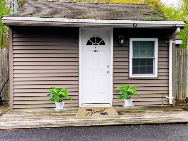 1 BR, 1 BA Apartment 203 Boston Post Rd, Wayland, MA 1778