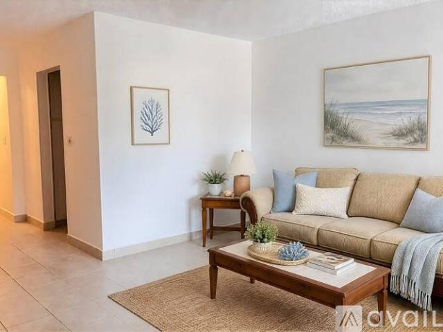 1 BR, 1 BA Apartment 2000 NE 51st Ct, Unit 205, Fort Lauderdale, FL 33308