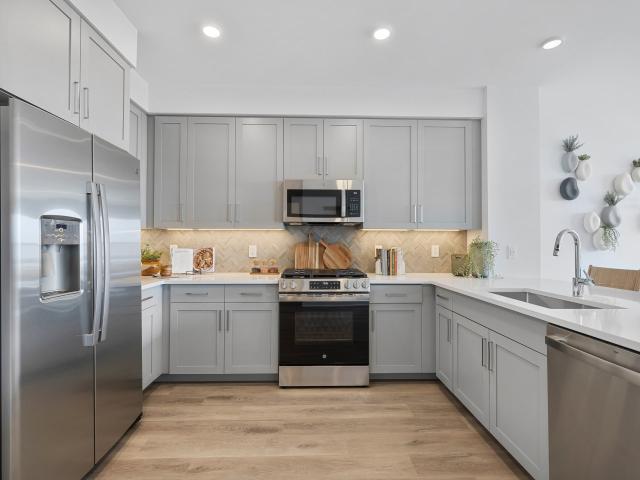 1 BR, 1 BA Apartment 2000 Schindler Drive Unit 129, South Amboy, NJ 08879
