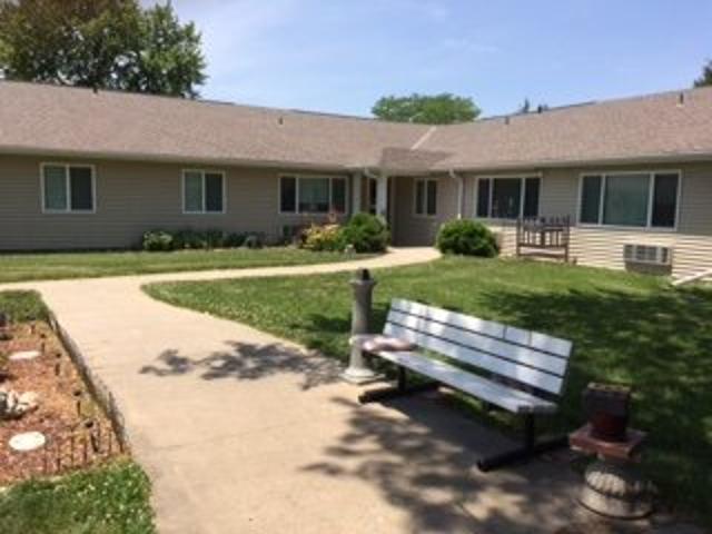 1 BR, 1 BA Apartment 2001 I St Fairbury, NE 68352